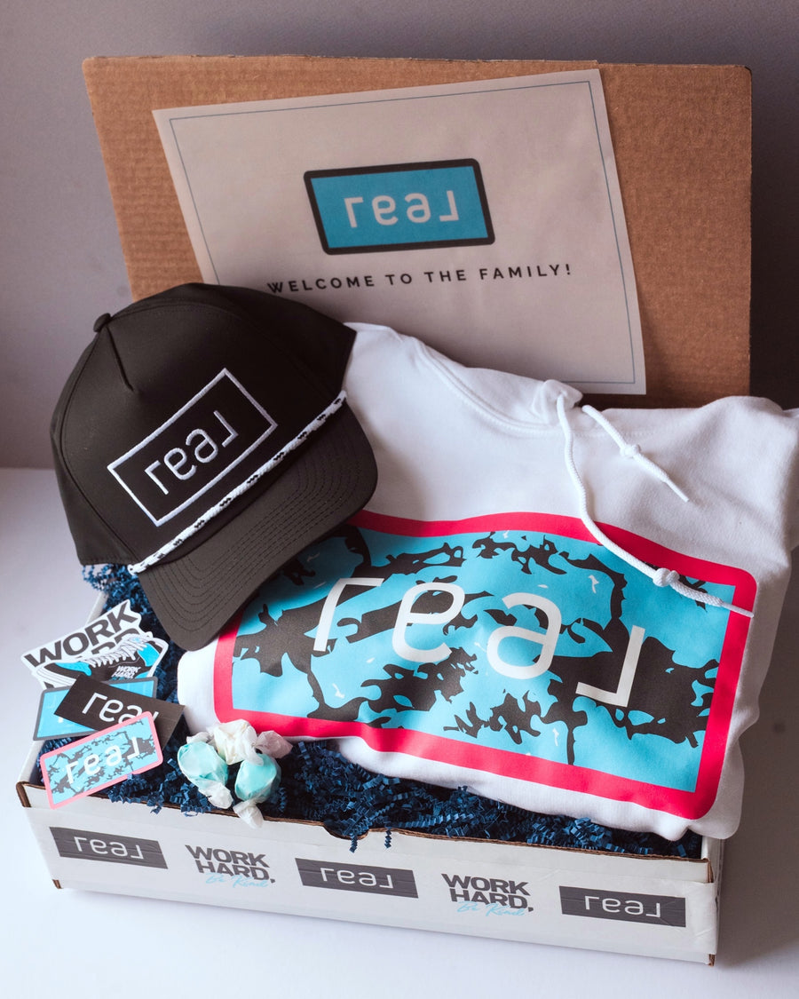 Custom Gifts – Dare Gift Boxes